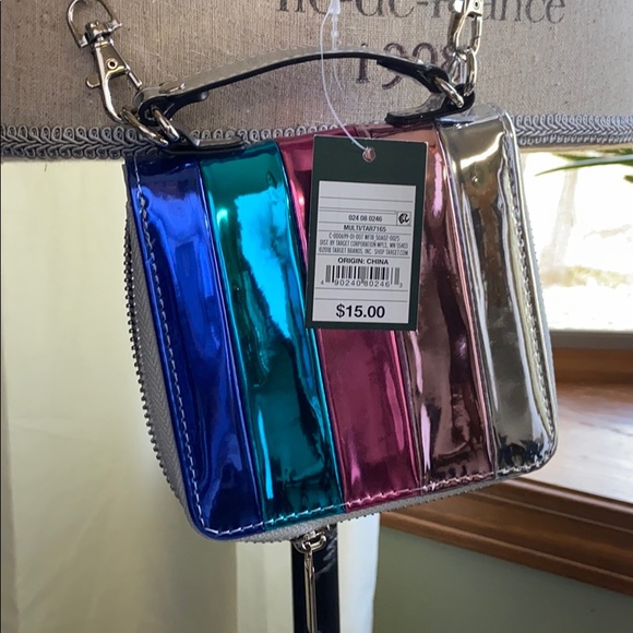 wild fable | Bags | Wild Fable Cuteness Wallet Style Crossbody Purse ...